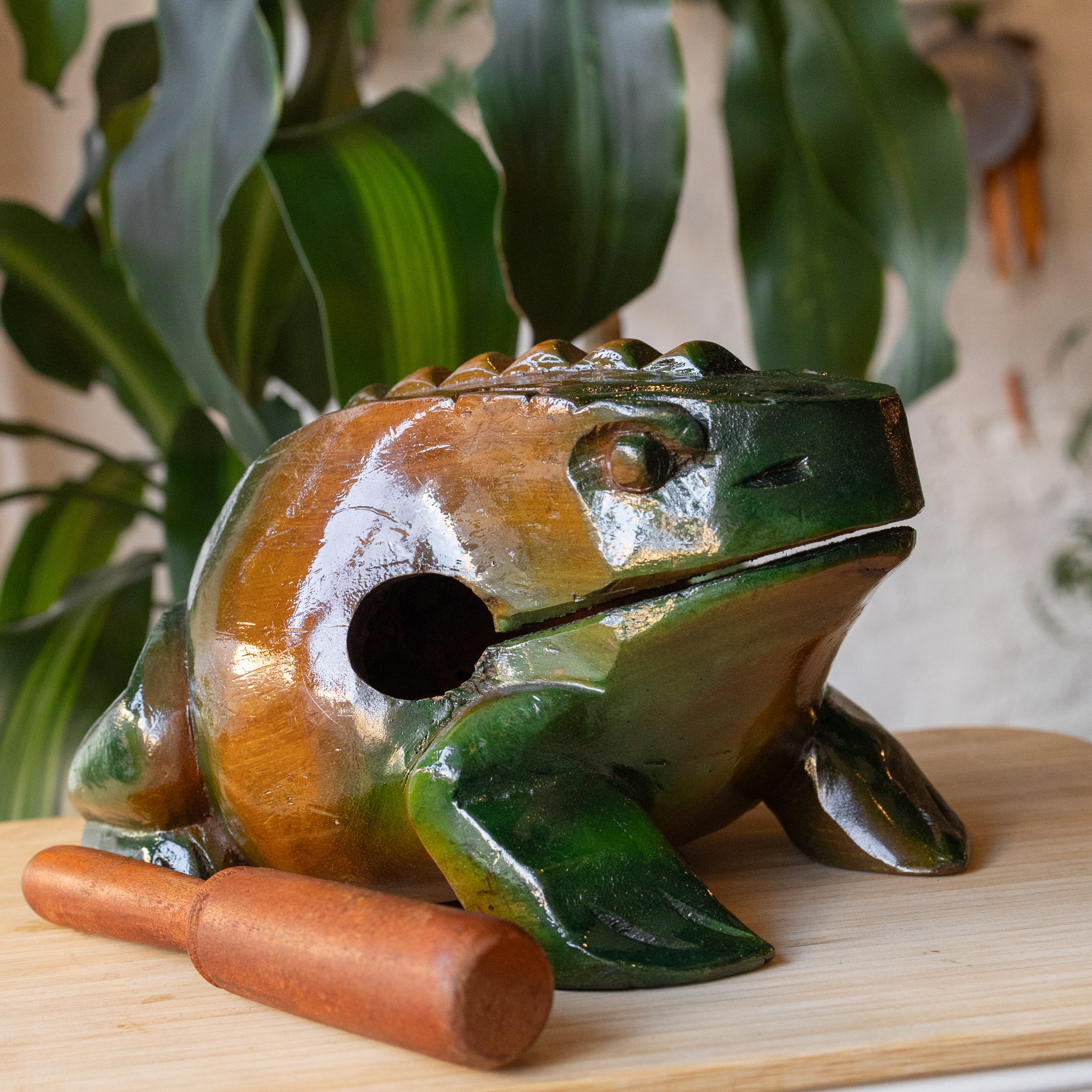 Giant Frog Guiro – BridgeSet Sound